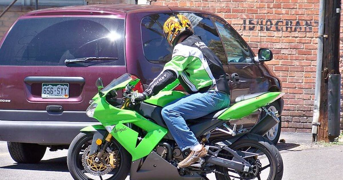 Colorado Drivers' Tips for Safe Lane Filtering - Motorcycles